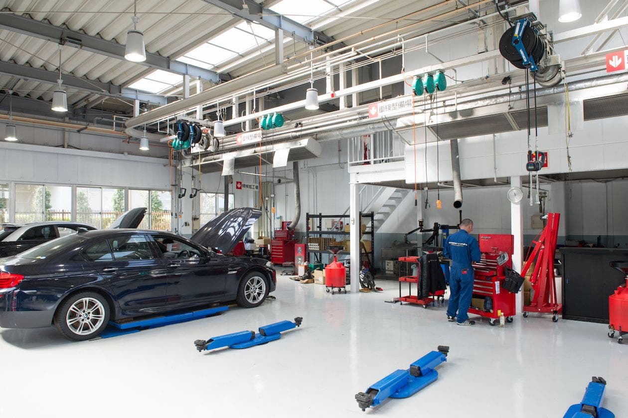 オールインワン型の国家指定自動車整備工場「トップランク オートテクニカルベース」【1階部分貸出】の写真16