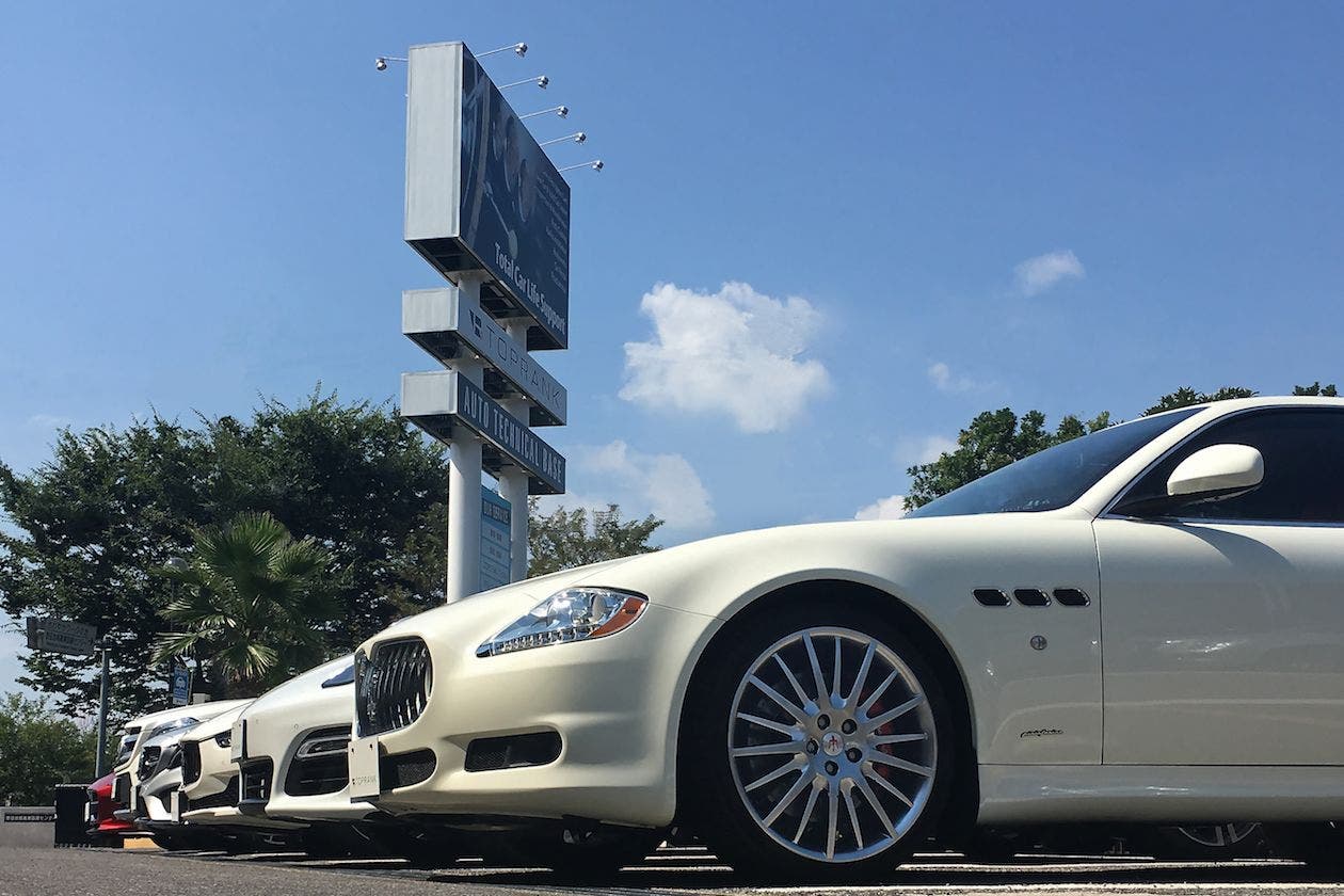 西海岸を彷彿とさせる自動車ショールーム・2Fセミナースペースを使ってイベントや撮影など【整備工場以外の建物部分】の写真7