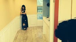 写真スタジオ、ロケのためのメイクルーム、フィッティングルームの写真7