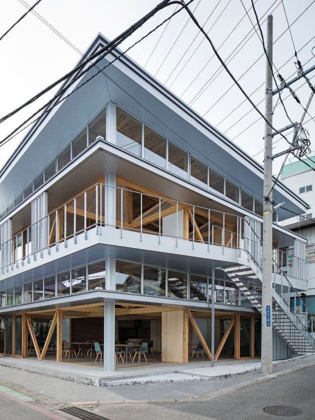 【Kitchen & Event】多目的に使えるキッチン付きウッドデザイン空間（キッチン+2コマ利用）の写真7