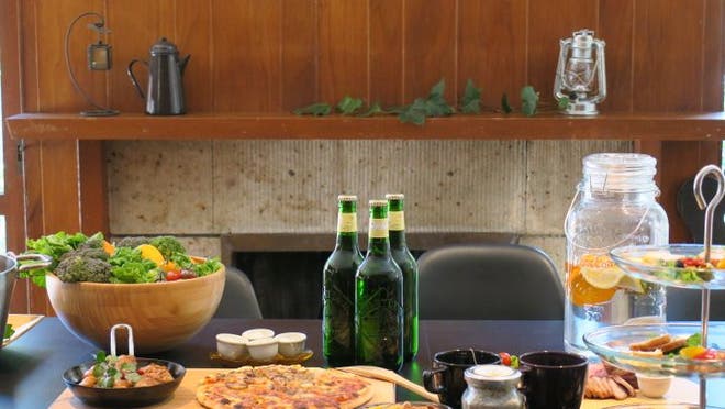 【 渋谷/代々木上原/駒場東大】メディアにも多数掲載!広々リビングと独立キッチン、控え室のあるスペース。の写真2