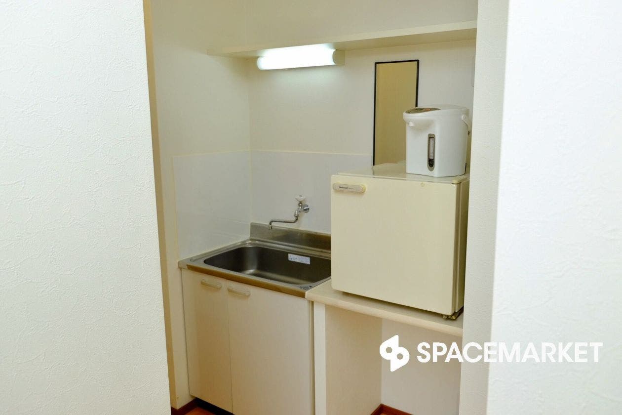 【目白駅徒歩3分】周辺施設多数充実　池袋から山手線で１駅　清潔感あふれる多目的スペース の写真13