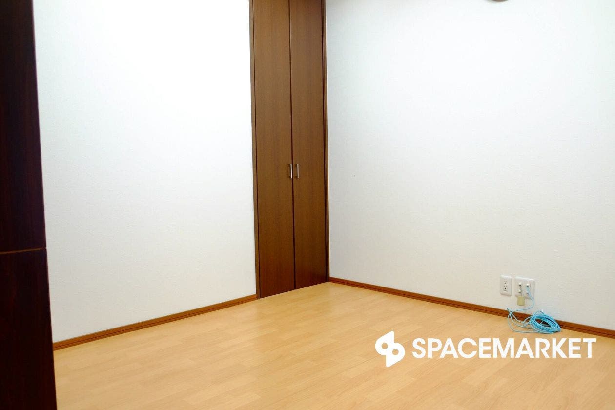 【目白駅徒歩3分】周辺施設多数充実　池袋から山手線で１駅　清潔感あふれる多目的スペース の写真6