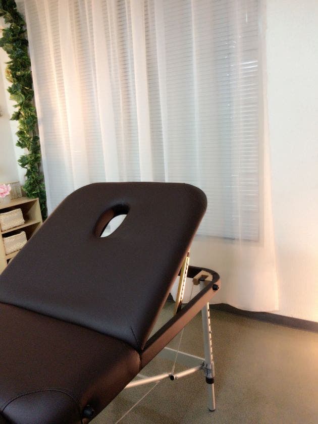 新宿駅直結で好アクセス！完全個室のリラクゼーションサロンの写真7