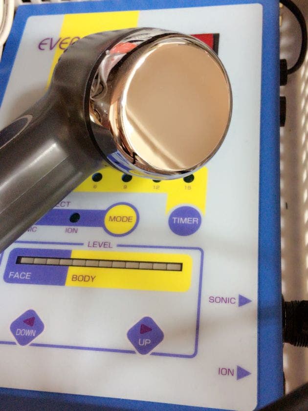 新宿駅直結で好アクセス！完全個室のリラクゼーションサロンの写真9