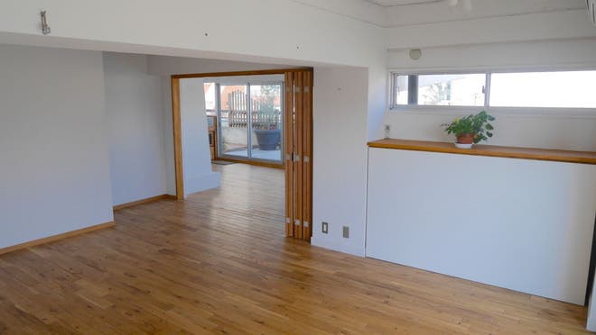 【渋谷徒歩6分】ギャラリーに最適 スポットライト・展示用ワイヤー完備 ナチュラルな雰囲気が温かい Room〈A〉(24㎡)の写真3