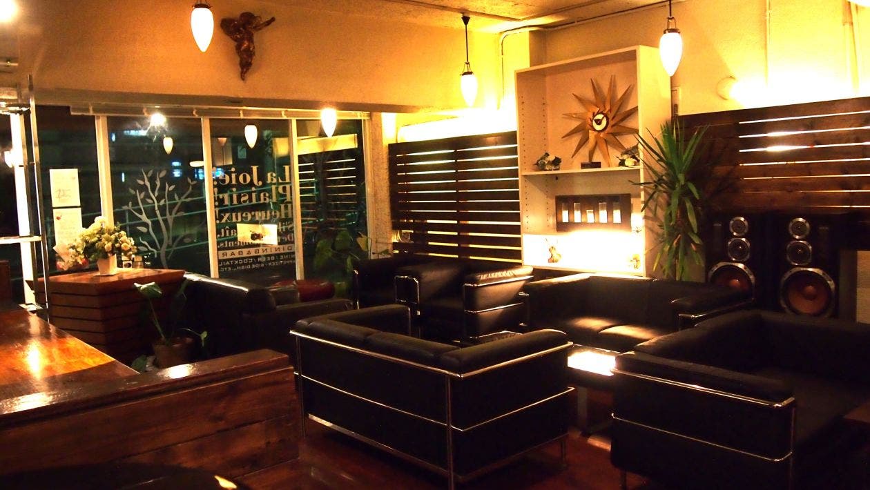 【新宿　四谷】　各種撮影に人気。レンタル撮影スタジオ、ハウススタジオ。オープンキッチン、グランドピアノもあります。の写真5