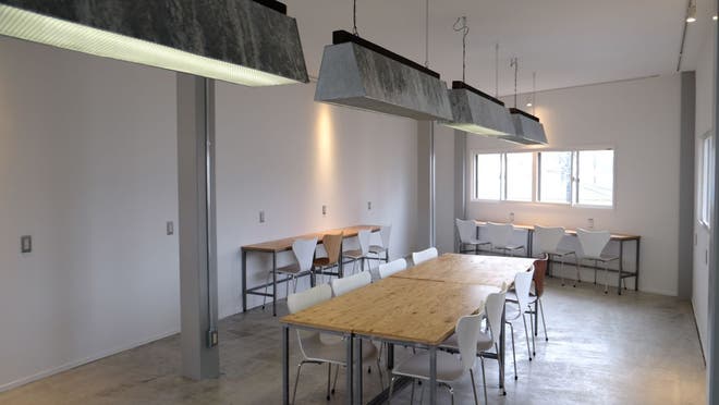 秩父の街並みがぐるっと見渡せる開放的なレンタルスペース・コワーキングスペースです。【貸切用】の写真3