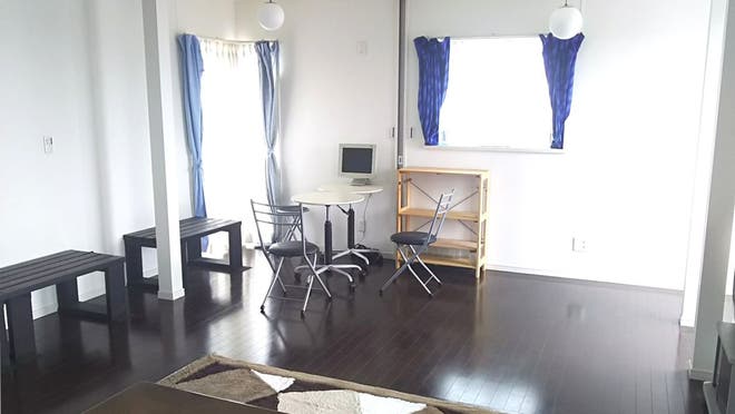 白く広い部屋ベランダ付 ミニキッチンオプション 2F 防音性あり大騒ぎ可 多予約優遇の写真3