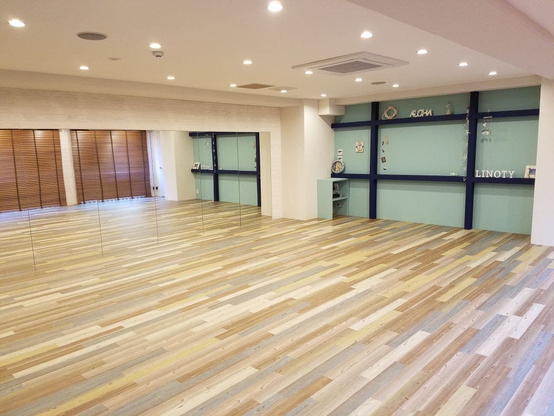 【仲町台駅徒歩１分♪】床暖完備☆ハワイを感じる可愛いスタジオ♪　レッスン　ママ会　女子会　会議　にオススメ♪の写真3