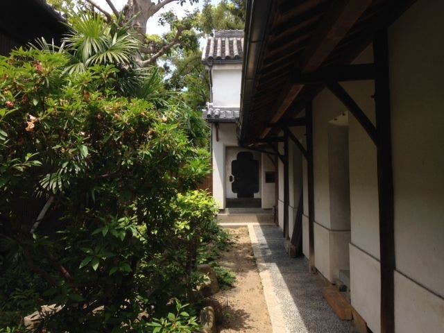 大阪からすぐ！四季を感じる日本庭園・蔵あり。100年以上の歴史ある古民家　広間（3間続きの座敷）　の写真8