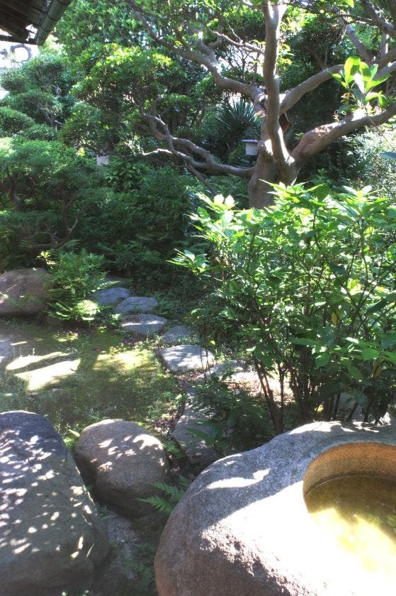 大阪からすぐ！四季を感じる日本庭園・蔵あり。100年以上の歴史ある古民家　広間（3間続きの座敷）　の写真7