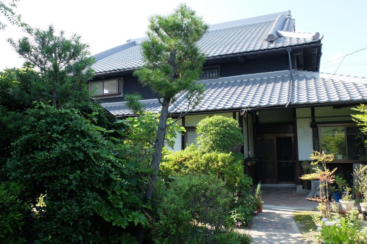 大阪からすぐ！四季を感じる日本庭園・蔵あり。100年以上の歴史ある古民家　広間（3間続きの座敷）　の写真12