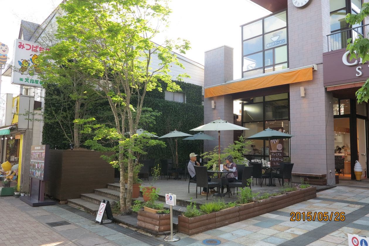 チャーチストリート軽井沢　銀座デッキの写真7