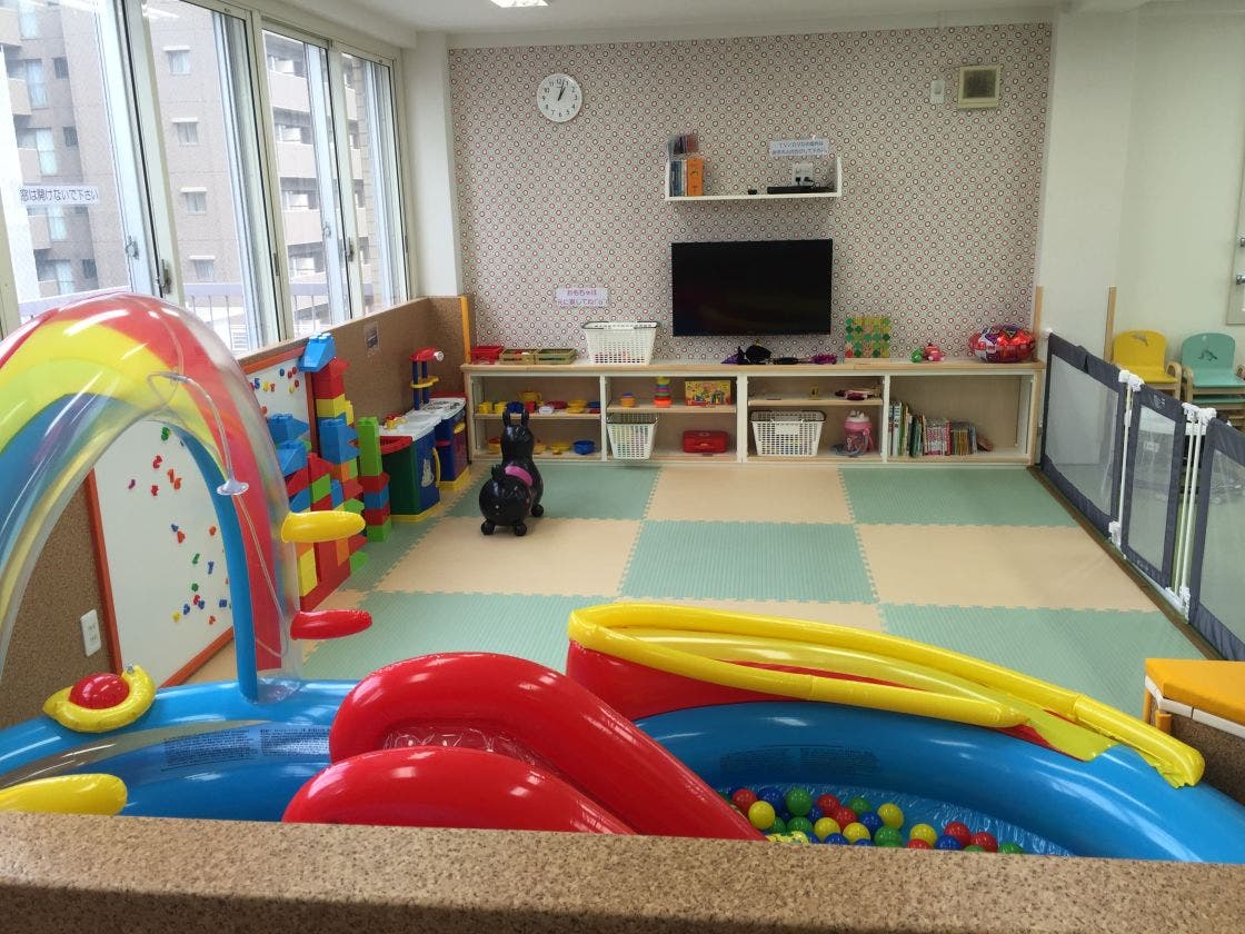 大阪天満宮・南森町からすぐ、キッズスペースが充実。ママ会・女子会・子連れセミナー・子連れヨガに最適です。　の写真17