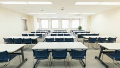 【高崎駅東口徒歩2分】研修・セミナー・教室におすすめの大規模スペースRoom3A FreeWi-Fi、フリードリンクあり。の写真2