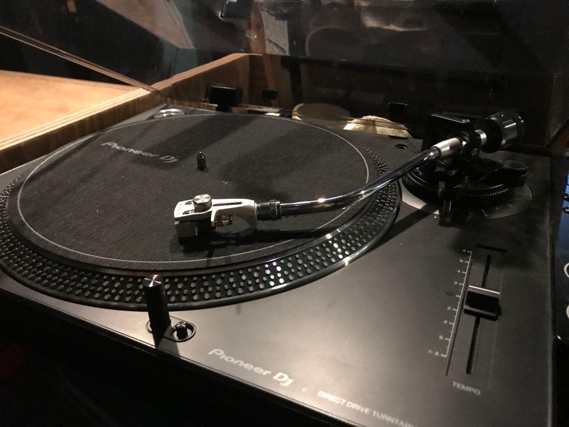 高円寺に大人の「秘密基地」作っちゃいました！　ライブ♪DJ♪プロジェクター！その他使い方いろいろ【AGALINE高円寺】の写真9