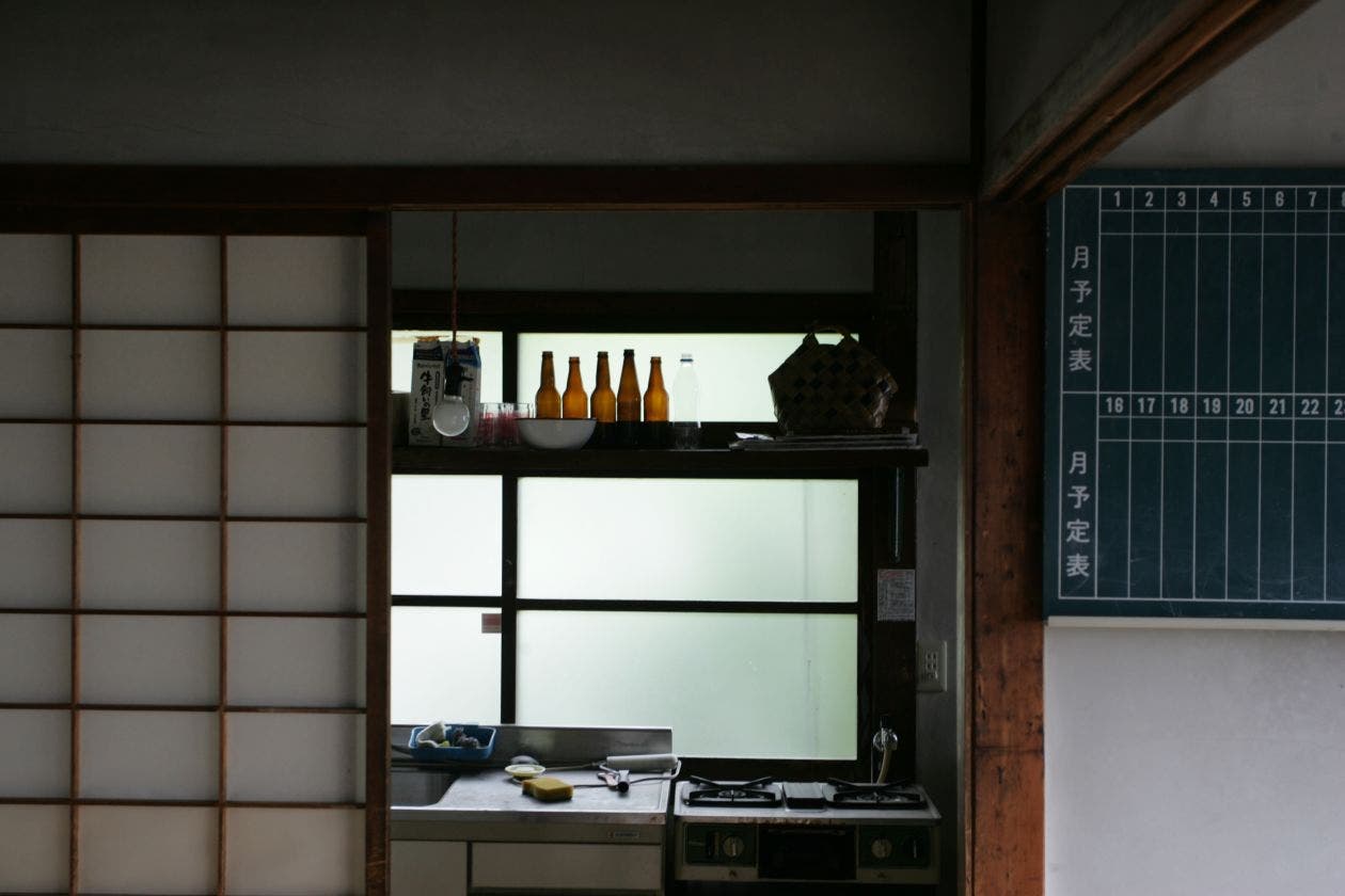 飯田駅３分/平屋のアトリエ【駐車場付き】６＋４畳部屋/８畳部屋の写真8