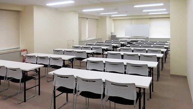 【関内駅徒歩5分】横浜スタジアム前ホール 第一会議室の写真1