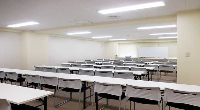 横浜スタジアム前ホール　第二会議室　54名様収容