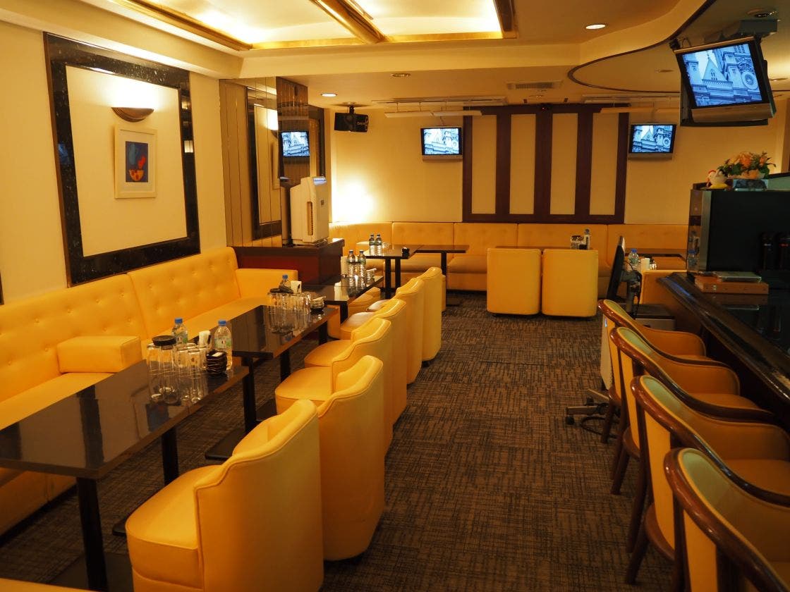 【 新宿  東新宿 】〜歌舞伎町のカラオケができるラウンジバー〜　リッチな雰囲気でのミーティングやイベント、撮影にも！の写真11