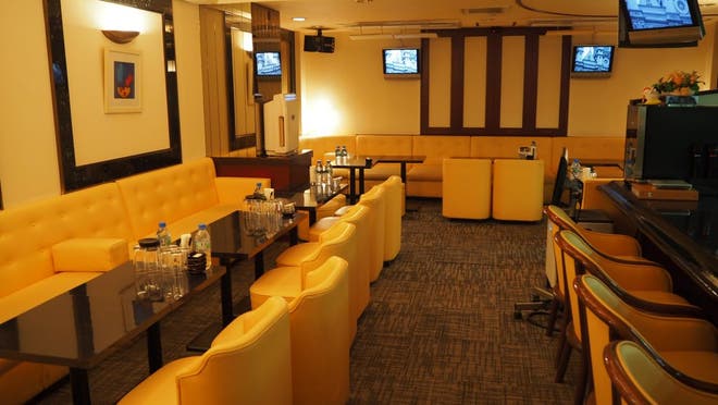 【 新宿 東新宿 】〜歌舞伎町のカラオケができるラウンジバー〜 リッチな雰囲気でのミーティングやイベント、撮影にも!の写真1