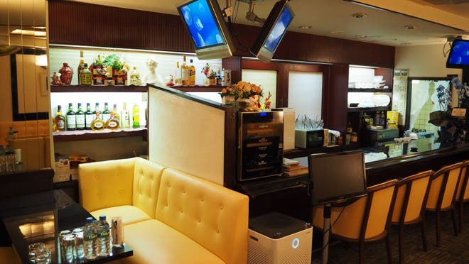 【 新宿 東新宿 】〜歌舞伎町のカラオケができるラウンジバー〜 リッチな雰囲気でのミーティングやイベント、撮影にも!の写真44