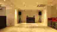 eos BASEMENTの写真2