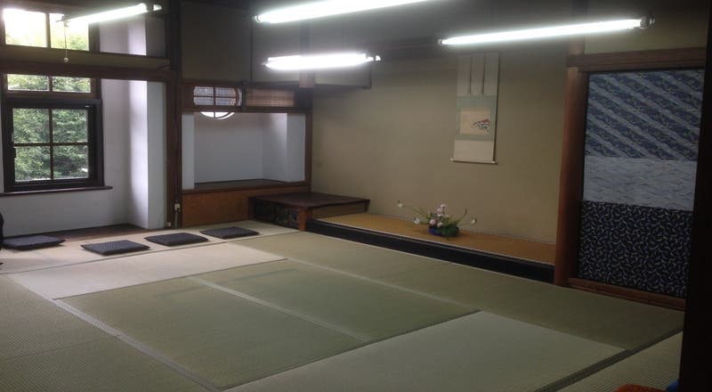 2F和室（控室や小規模の会合に）