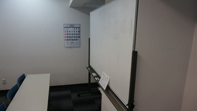 新横浜ホール(第一会議室)新横浜駅徒歩3分/ Wi-Fi(光回線)、プロジェクター備品無料!<換気可>の写真4