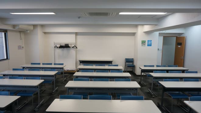 新横浜ホール(第一会議室)新横浜駅徒歩3分/ Wi-Fi(光回線)、プロジェクター備品無料!<換気可>の写真5