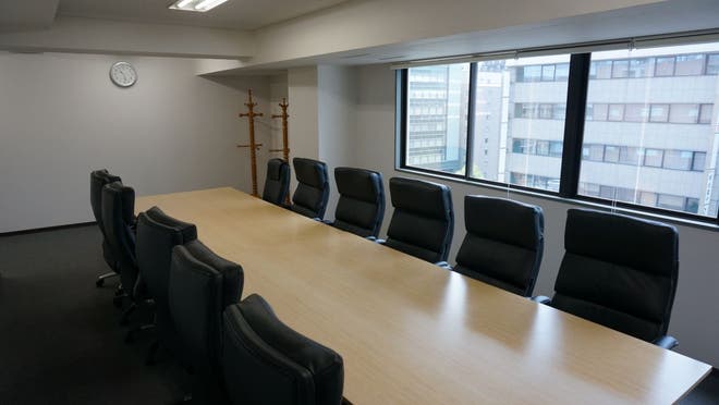 【新横浜駅徒歩3分】新横浜ホール(第七会議室) / Wi-Fi(光回線)、プロジェクター、スクリーン備品無料! 換気可の写真4