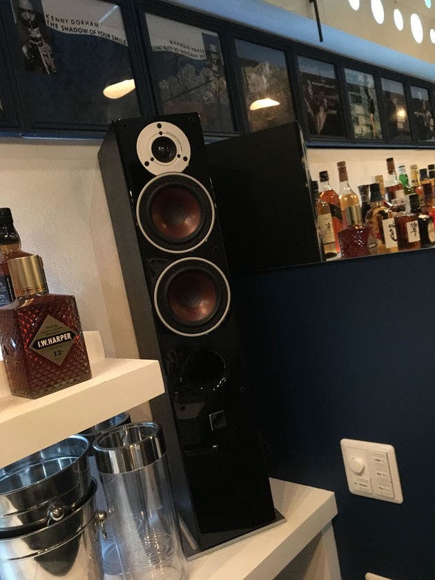 赤坂駅徒歩５分。グランドピアノ、DJ、TVなどの設備充実！オシャレなインテリアのミュージックバー。の写真11