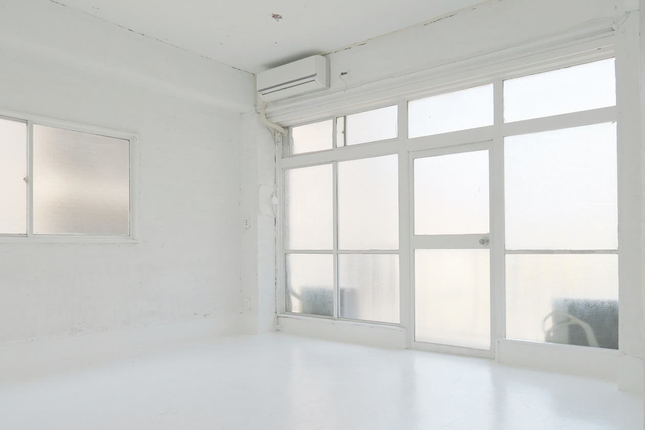 目黒 五反田 不動前 白ペンキ仕上げ  大判ペルシャ絨毯 格安プランあり　ハウススタジオの写真19