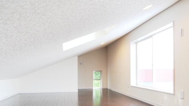 見晴らしよい屋上と低い出入り部屋の写真3