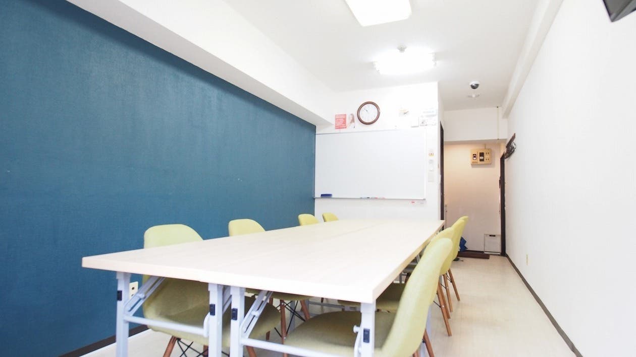 【ラピス】新宿徒歩1分 個室 格安会議室 WiFi プロジェクター無料 C Web会議・テレワークにの写真4