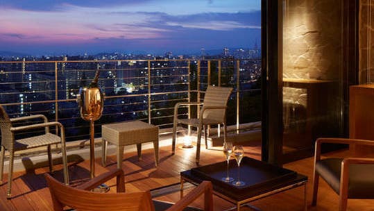 【福岡】ヒルトップスイート -シンプルなしつらえの中にあって、懐かしさを感じるモダンなデザインに-の写真1