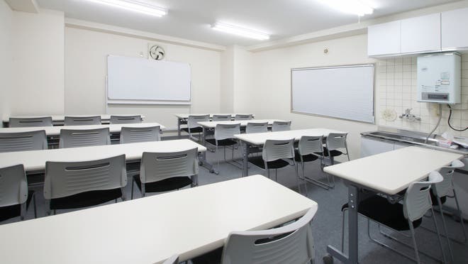 【ROOMs第6会議室】水道橋駅西口2分 最大22名/光回線/会議/ボドゲ/セミナー/施術ベット4台/研修/撮影【安い・綺麗】の写真1