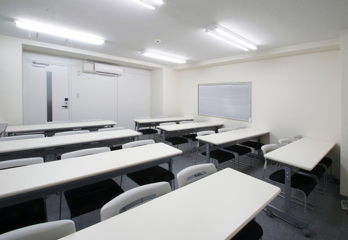 【ROOMs第6会議室】水道橋駅西口2分 最大22名/光回線/会議/ボドゲ/セミナー/施術ベット4台/研修/撮影【安い・綺麗】の写真7