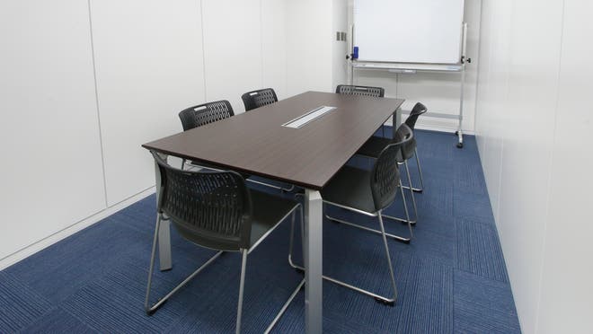 【ROOMs第5会議室】錦糸町駅北口3分 最大6名/光回線/会議/ボドゲ/セミナー/面接/研修/撮影(物撮り)【安い・綺麗】の写真3