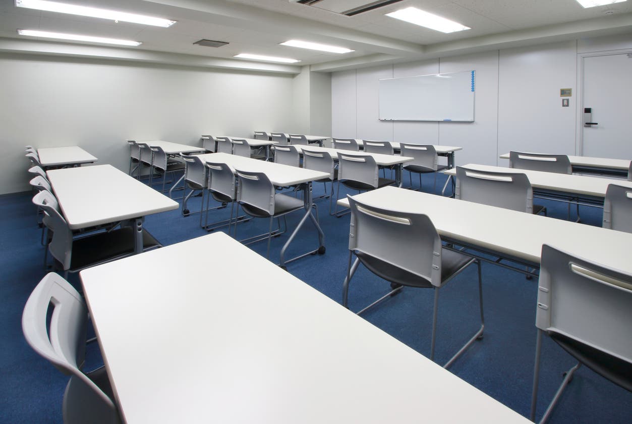  【ROOMs第4会議室】錦糸町駅北口3分 最大32名/光回線/会議/ボドゲ/セミナー/面接/研修/撮影（物撮り）【安い・綺麗】の写真6