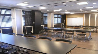 【蔵前】駅からすぐ！シックな高級感のある貸し会議室＋ロビー(2F Cルーム＋ロビー　30名)