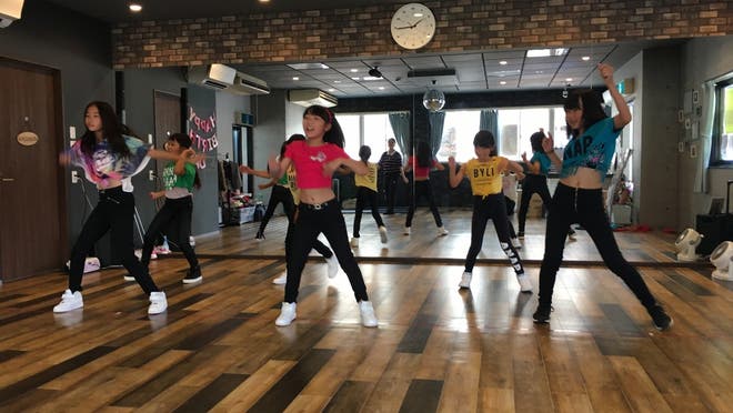 安い 無人 駐車場無料 簡単予約 基山駅そば クールビートダンススクール レンタルスタジオの写真2