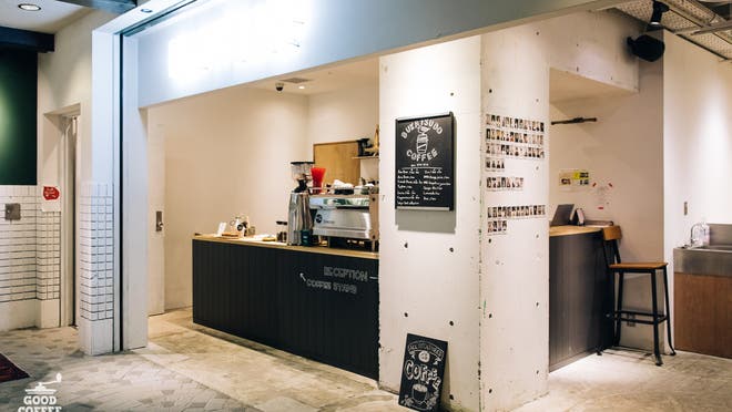 【横浜みなとみらい】ROOM/8名収容。スタイリッシュなミーティングスペース。控室としてもご利用可能。の写真3