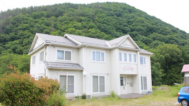 元ペンション、都内から90分でアクセス可能な、自然の中のフリースペースの写真6