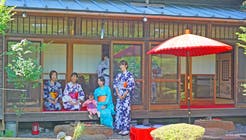 ※ロケハン予約専用【古民家、マンション】飯田屋【都心から20分、竹林を抜けると別世界。四季折々の花々がお迎え✨撮影✨コスプレの写真3