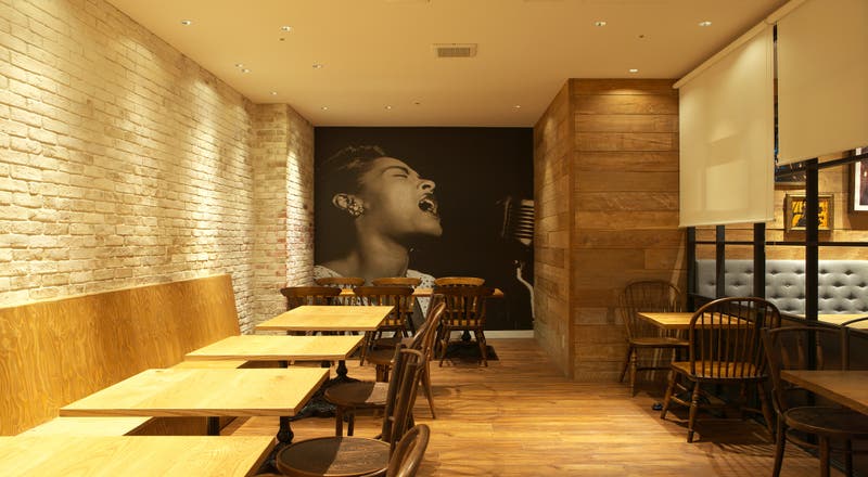 BLU JAM CAFE work-shop space