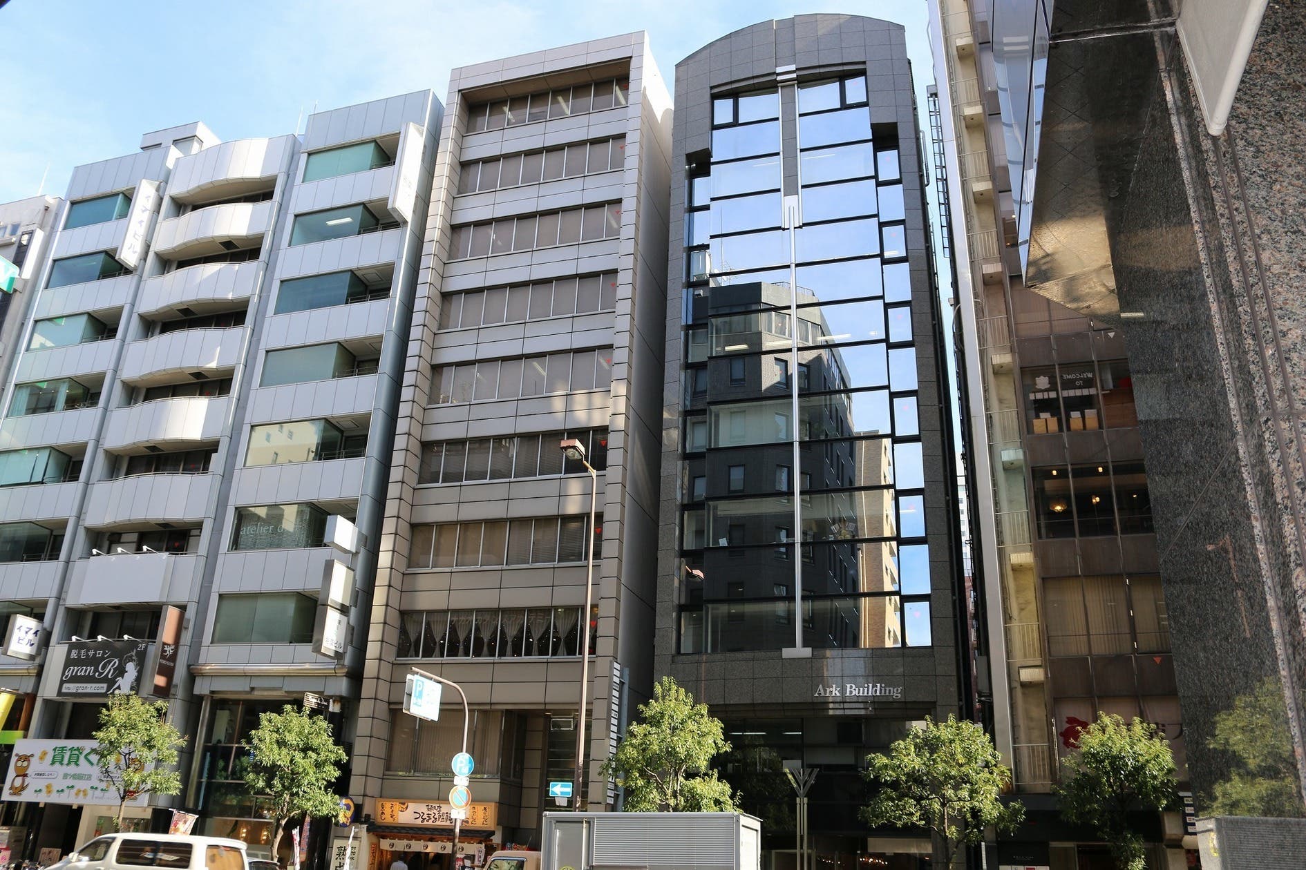 10階B室【四ツ橋・心斎橋エリア！駅から徒歩30秒！】１０～３８名まで。無料備品も多数！同ビル内に複数会場ございますの写真2