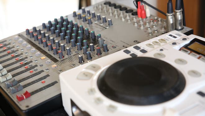 石川町駅から徒歩3分の駅近スタジオ!の写真6