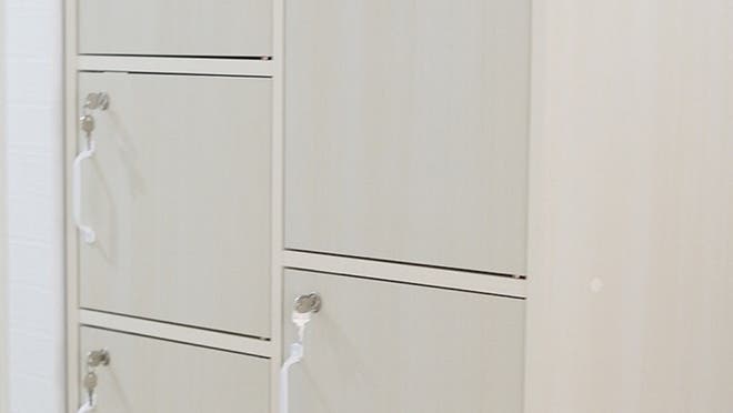 【横浜駅徒歩3分】ネイル専用レンタルサロン「モンレーブ Aブース」卓上ライト・LED & UVライト完備!(貸切ではありません)の写真13